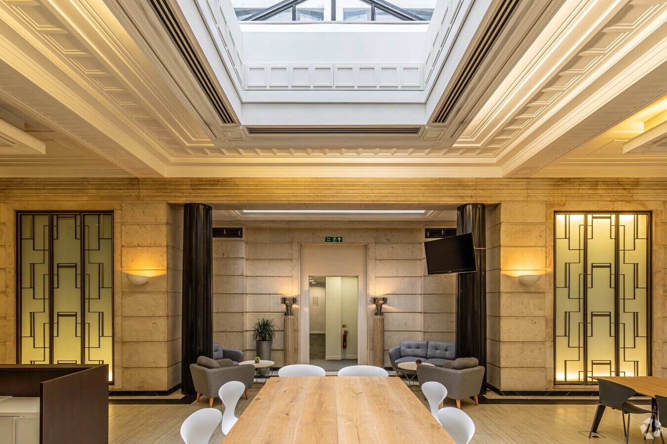 24 Eversholt St, London NW1 1AD | LoopNet UK