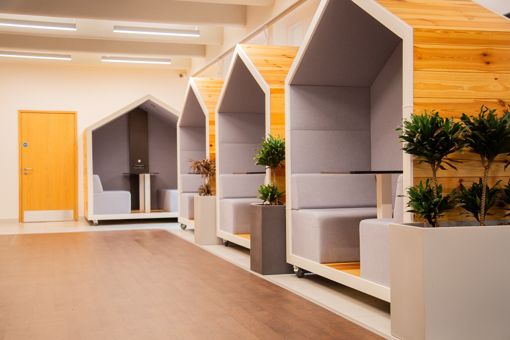 Coworking Space to Rent - Wilton Centre, Redcar, Redcar, TS10 4RF | LoopNet