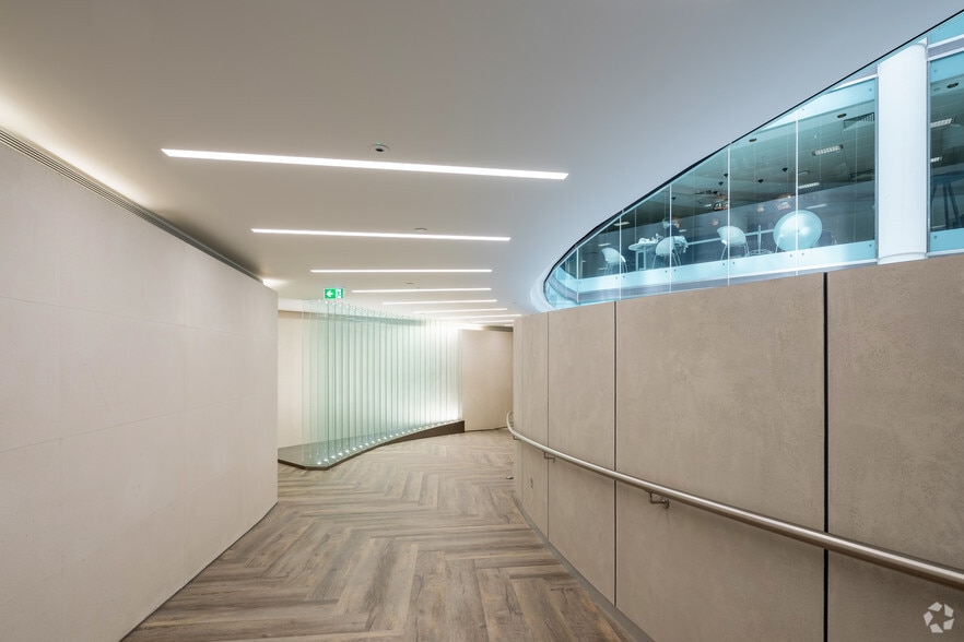 Retail Space to Rent - 11-29 Copthall Av, London, EC2R 7BP - 761 sq ft ...