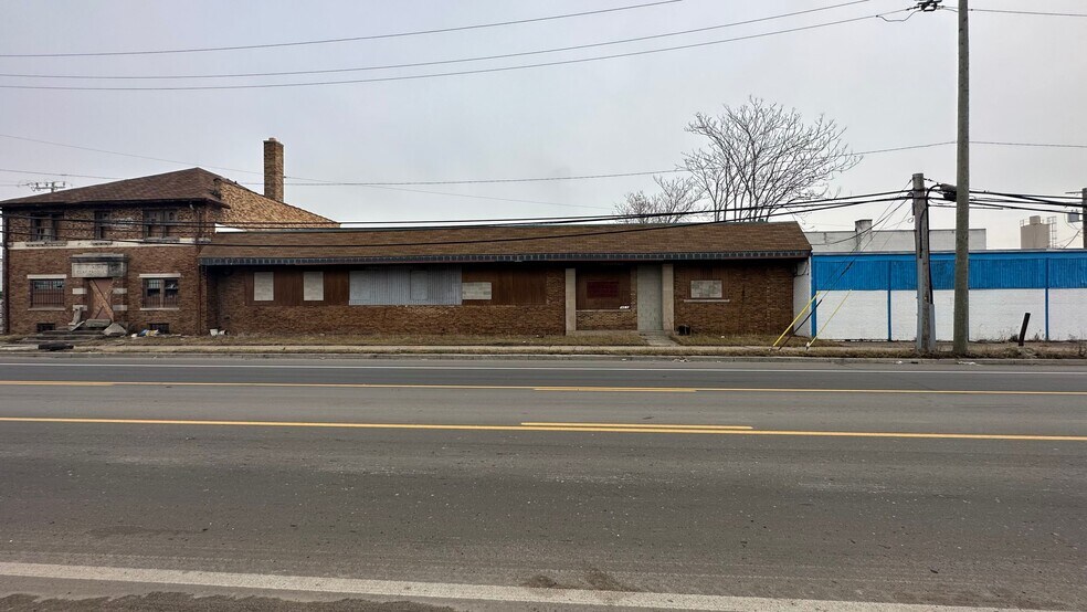 14290 Meyers Rd, Detroit, MI 48227 | LoopNet UK