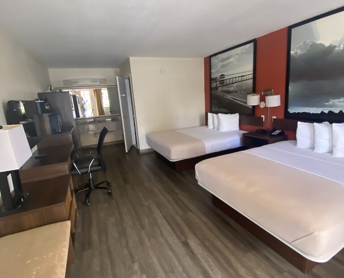 5900 American Way, Orlando 32819 - Super 8 Orlando International Drive ...