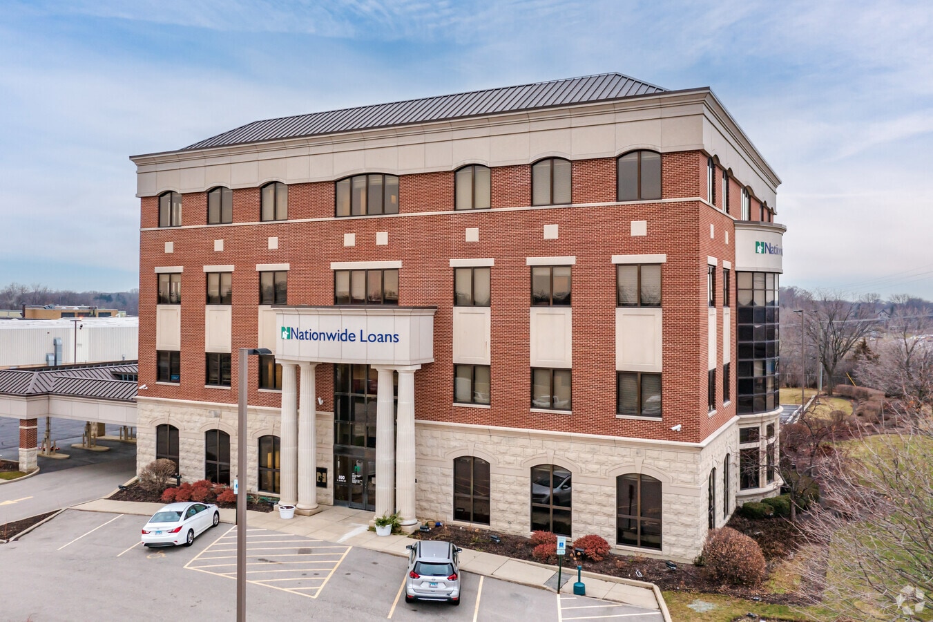 890 N State St, Elgin, IL 60123 - USA