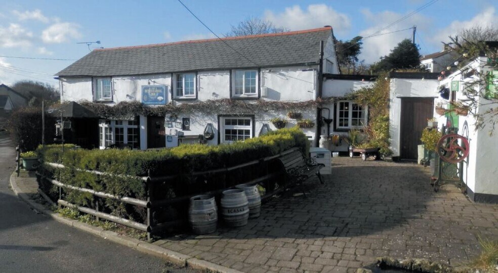 Tresparrett, Camelford, PL32 9ST | LoopNet UK