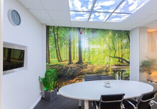 25-27 Castle Gate, Nottingham NG1 7AR - St Nicholas Court | LoopNet UK