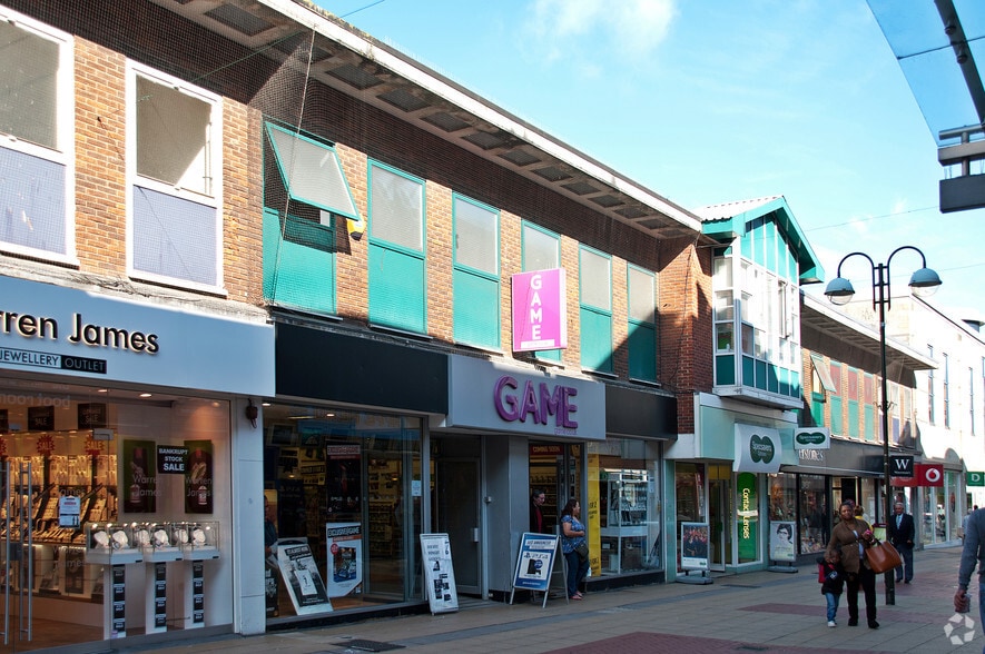 10-12 The Martlets, Crawley, RH10 1ES - GBR