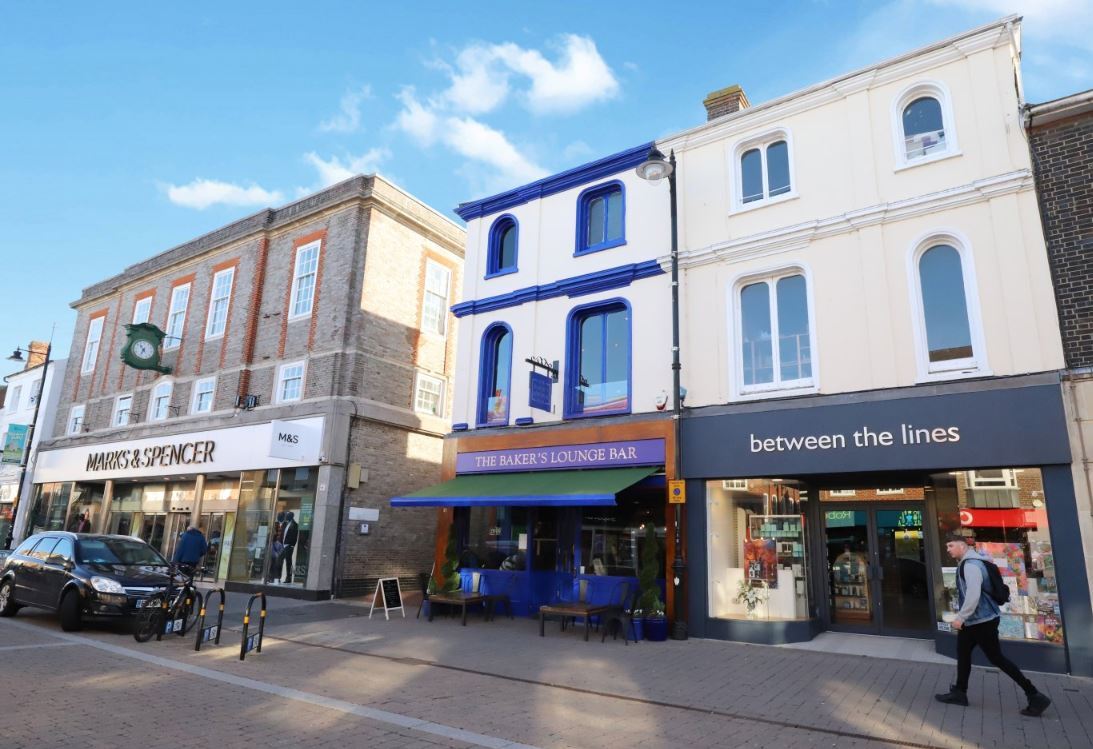 21 Northbrook St, Newbury RG14 1DJ | LoopNet.co.uk