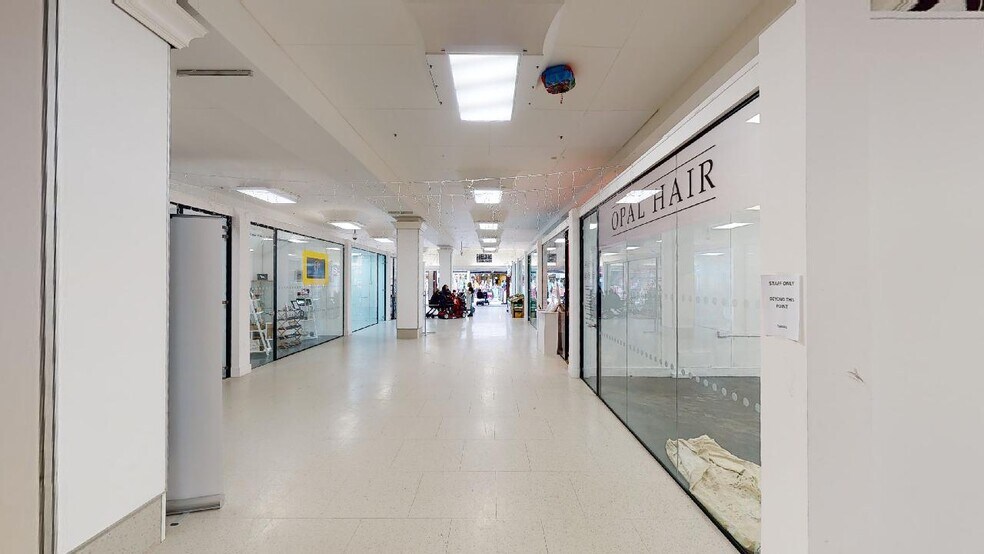 Bluebell Walk, Greenock PA15 1RQ - Bluebell Walk | LoopNet UK