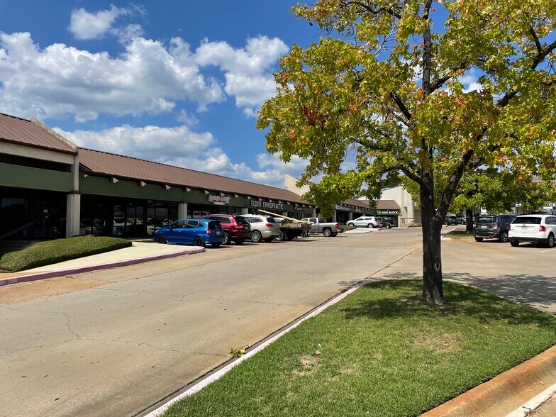1809 E Loop 281, Longview, TX 75602 - Pinetree Centre | LoopNet UK