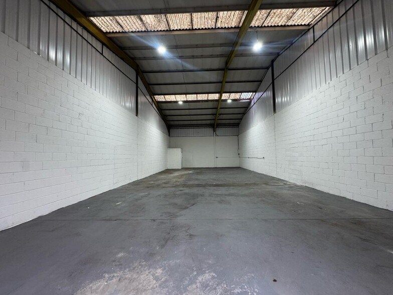 10 Mile End Rd, South Shields, NE33 1TA | LoopNet