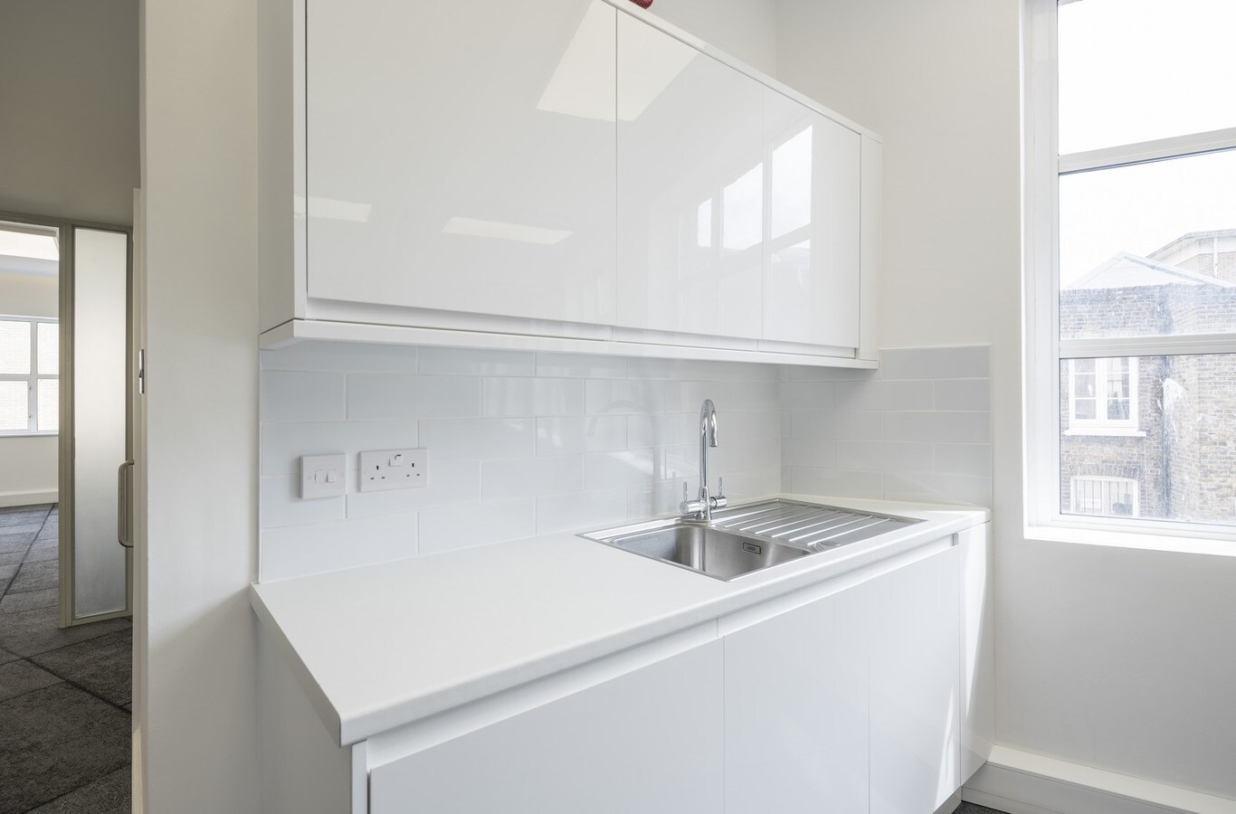 30 Warner St, London, EC1R 5EX | LoopNet UK