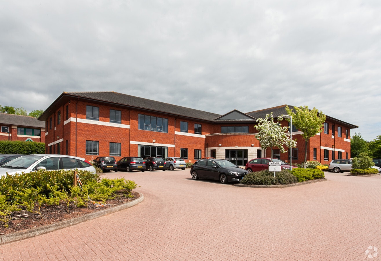 Pynes Hl, Exeter, EX2 5WS - Belvedere House | LoopNet UK