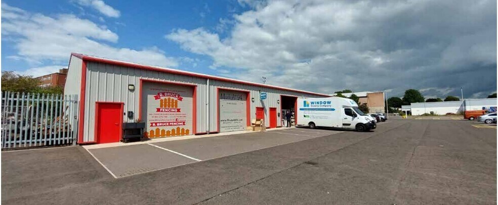 13 New Craigie Retail Park, Dundee DD4 7FF - Industrial for Rent | LoopNet UK