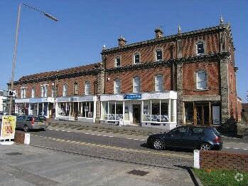 Cambridge Rd, Stansted, CM24 8BZ