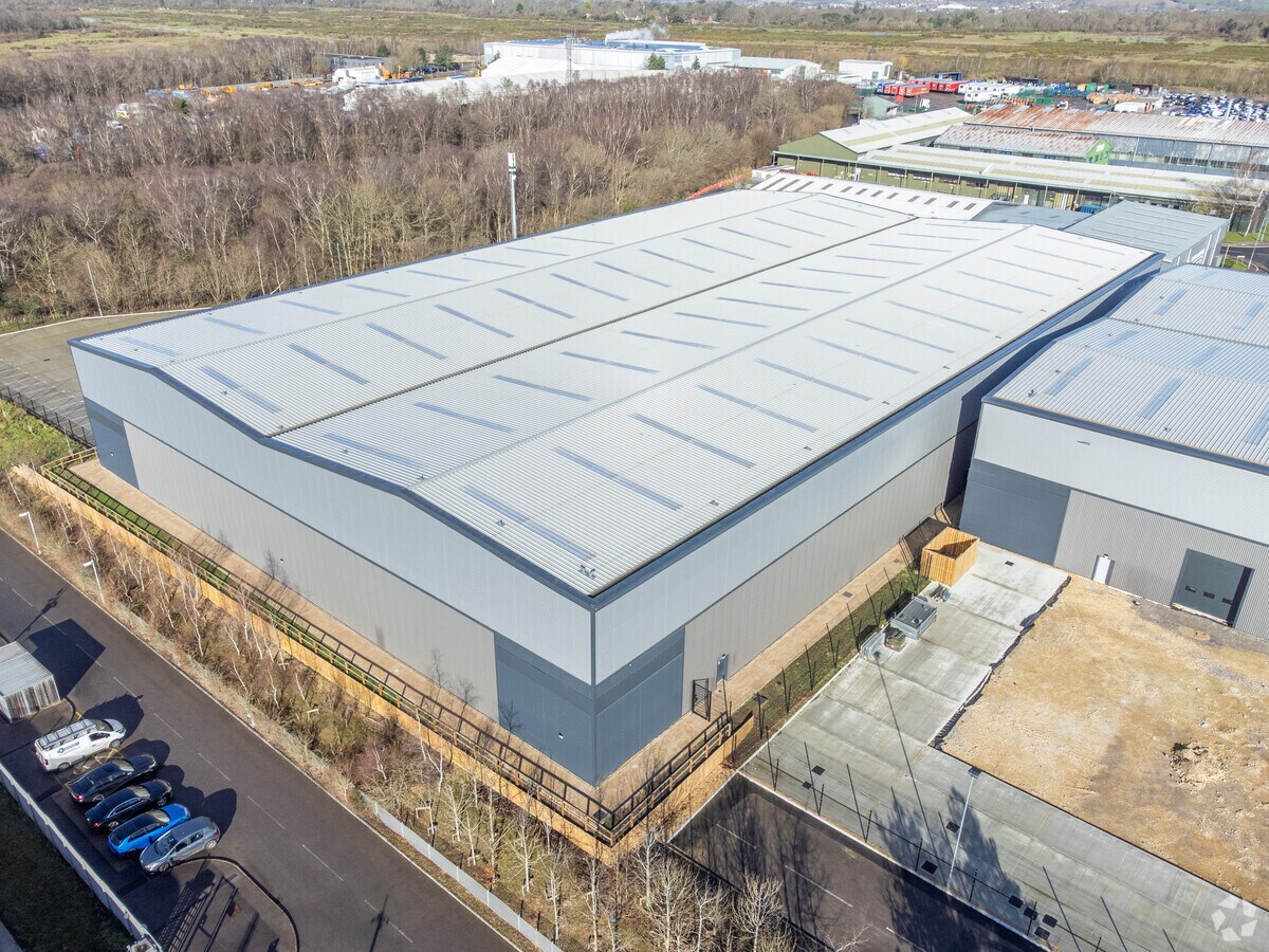 Lindenmuth Way, Thatcham RG19 6HN | LoopNet UK