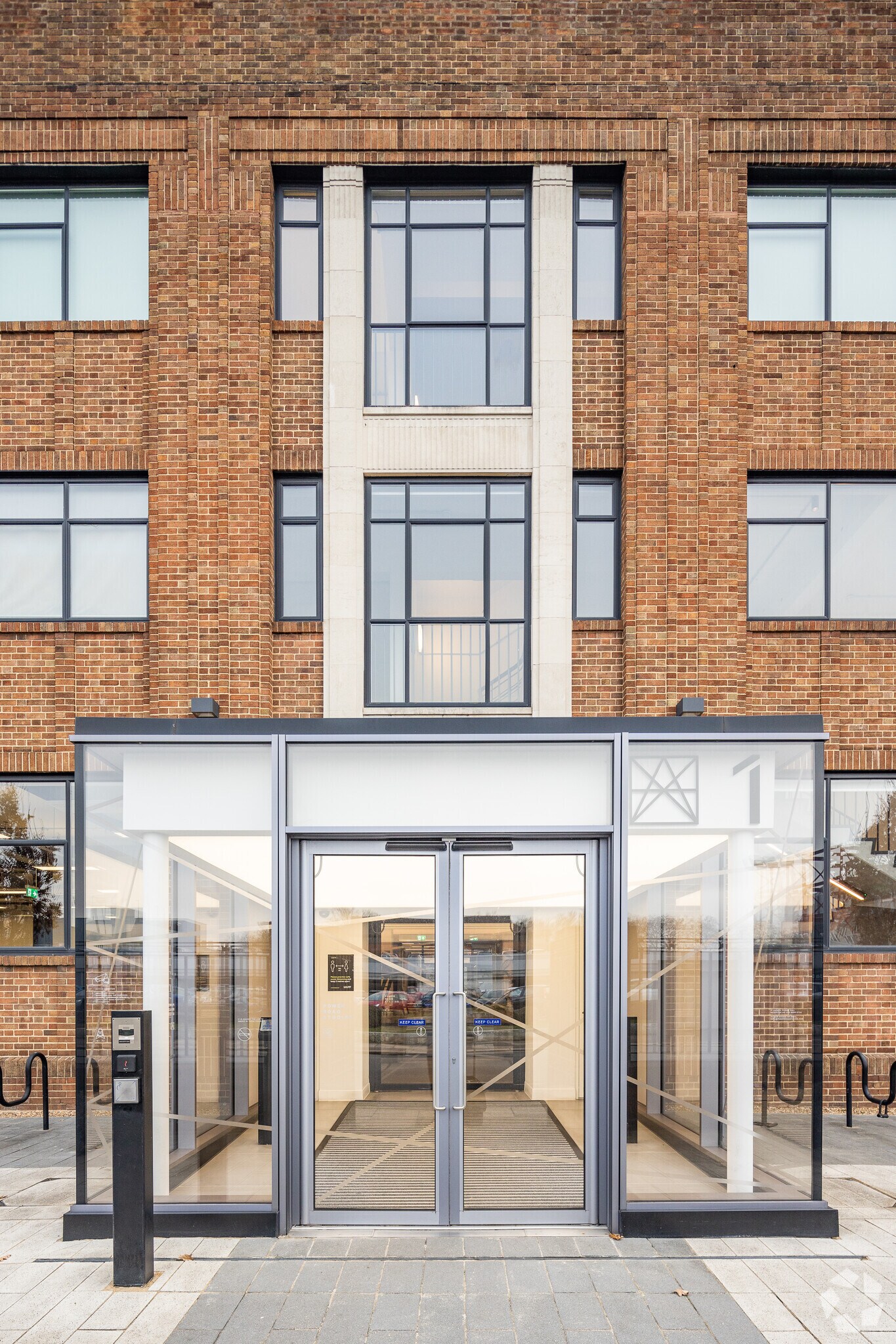 114 Power Rd, London, W4 5PY - Power Road Studios - Office to Rent ...