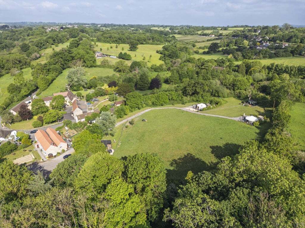 Hospitality Property for Sale in Vobster Inn, Vobster Hl, Radstock, BA3 ...