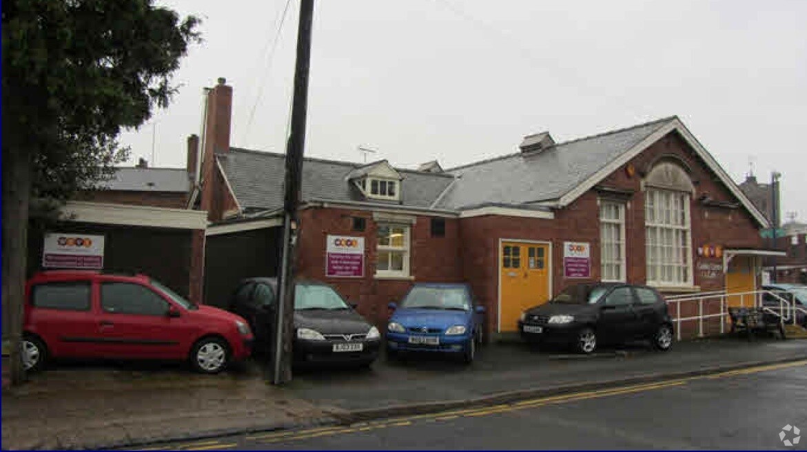 Victoria St, Stourbridge, DY8 1SP - GBR