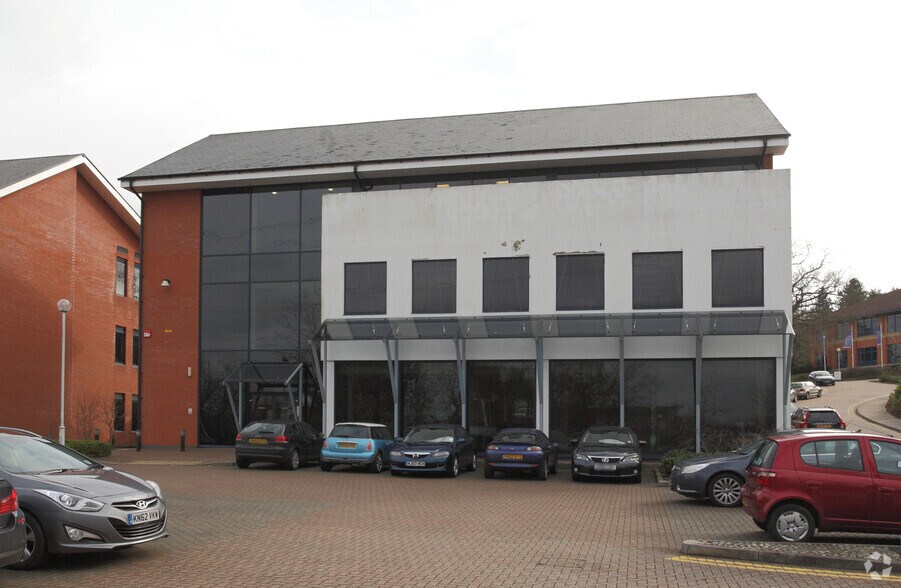Parkway, Fareham, PO15 7AF - Office for Rent - 11,516 SF - GBR