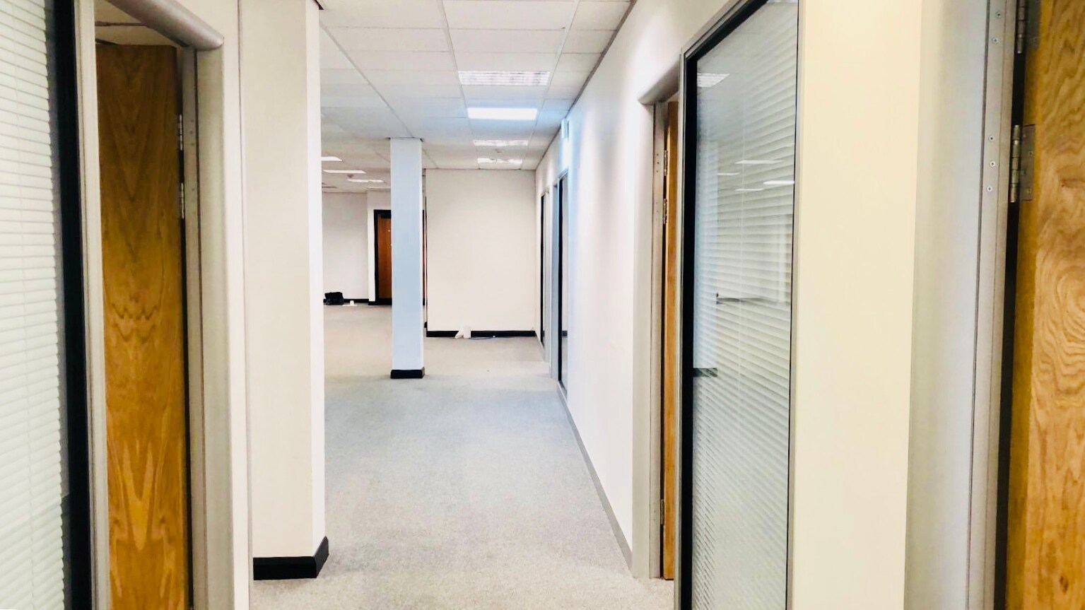 Avenue De Clichy, Merthyr Tydfil CF47 8LD - Ty Keir Hardie | LoopNet UK