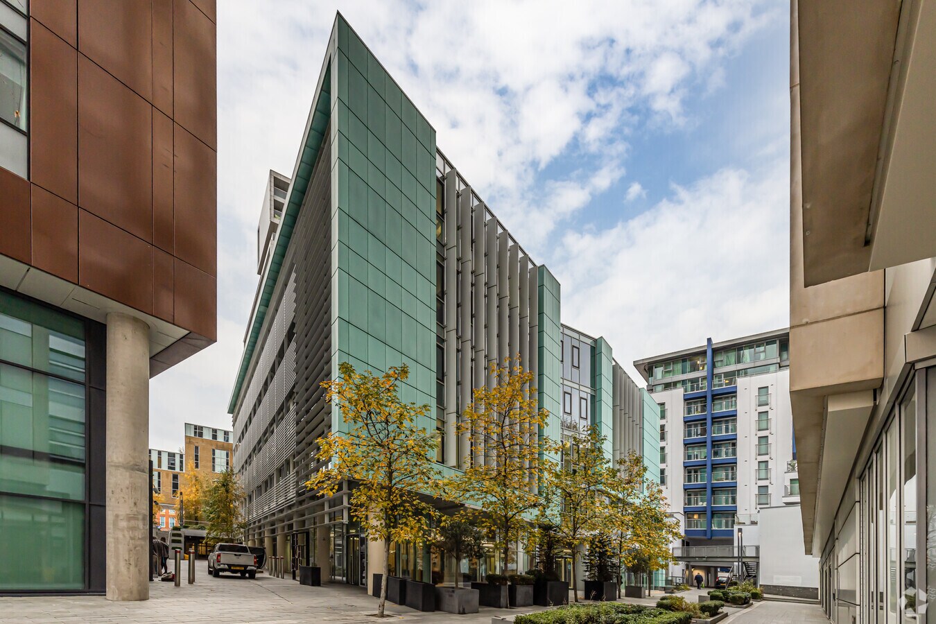 The Light Bulb, 1 Filament Walk, London, SW18 4GQ | LoopNet