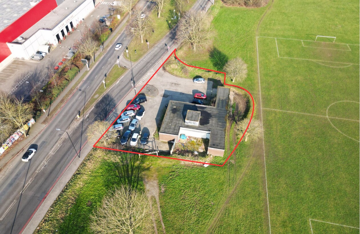 Leisure Property for Sale in Sports Pavillion, Purley Way, Croydon, CR0 ...