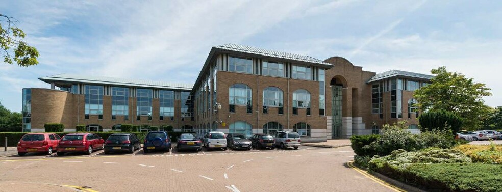 Tiviot Dale, Stockport SK1 1TB - Dale House | LoopNet UK