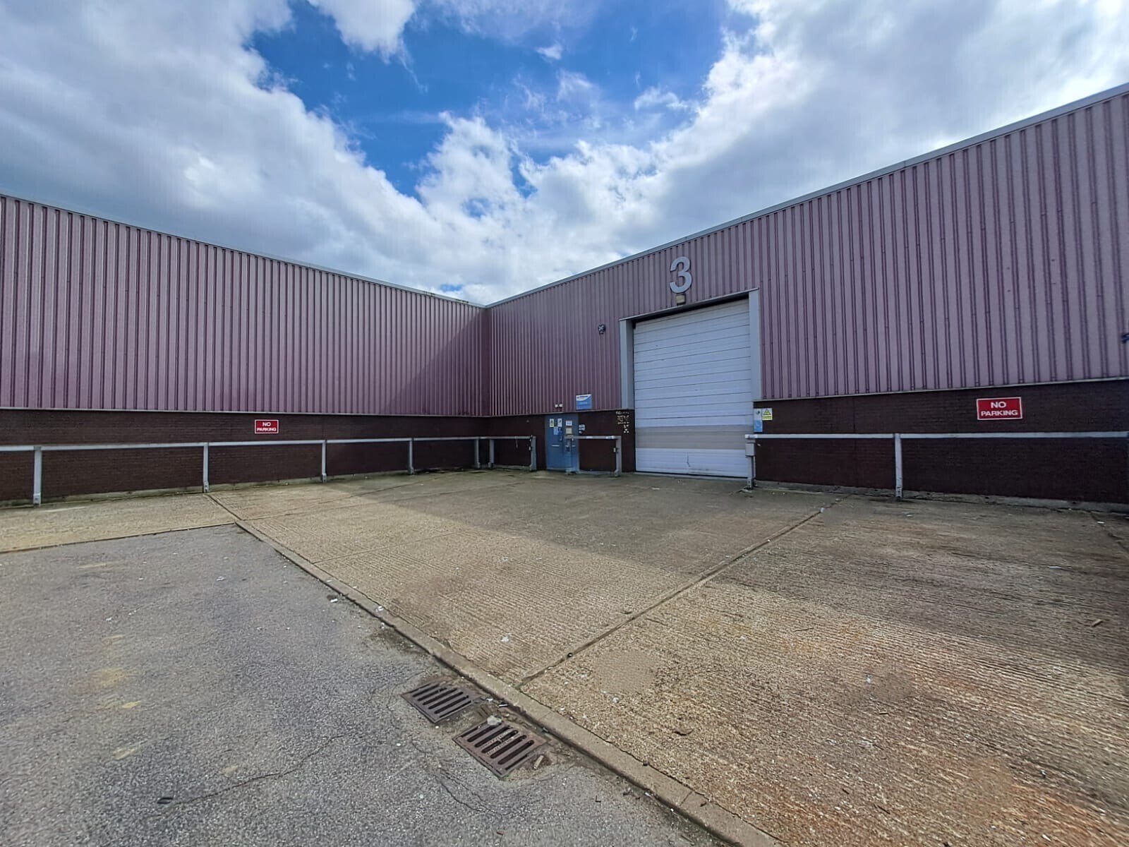 Industrial Space to Rent - Denbigh Hall, Milton Keynes, MK3 7QT ...