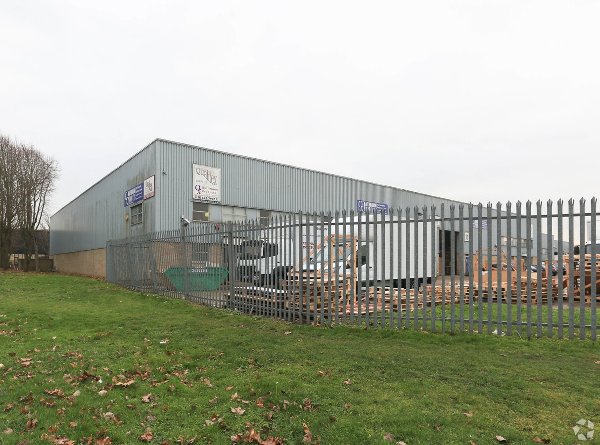 Industrial Space to Rent - Forstal Rd, Aylesford, ME20 7SP - 13,024 sq ...