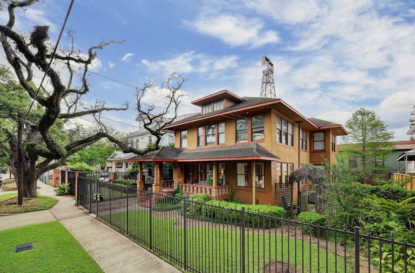 304 Sul Ross St, Houston, TX 77006