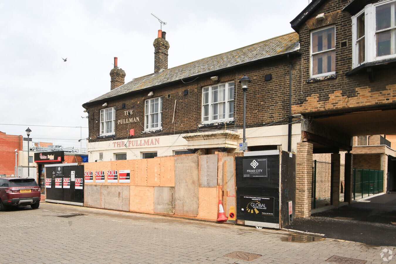 61 High St, Grays RM17 6NX | LoopNet UK