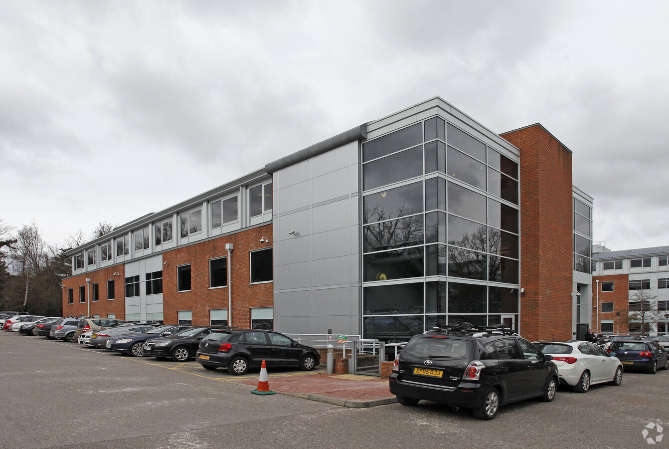 Centrium 4, Griffiths Way, St Albans, AL1 2RD | LoopNet