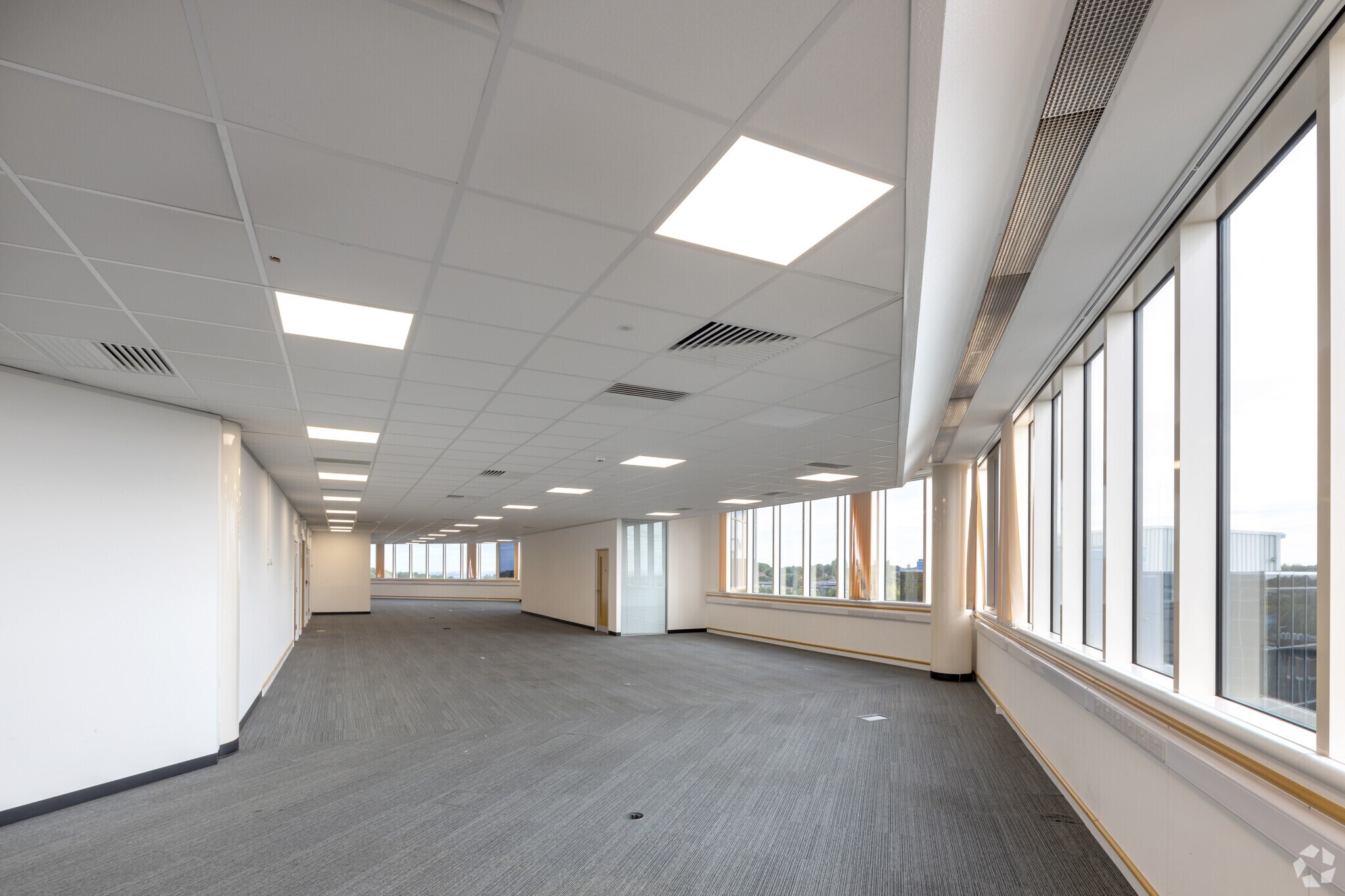 Office Space to Rent - Telford Plaza 1, 1 Ironmasters Way, Telford, TF3 ...