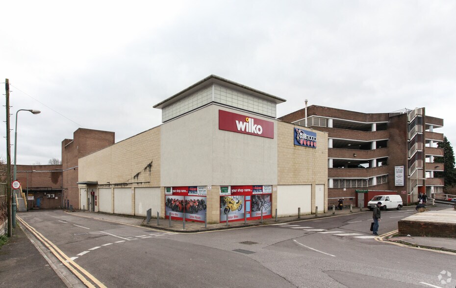 Broad Walk, Bristol, BS4 2QU - GBR