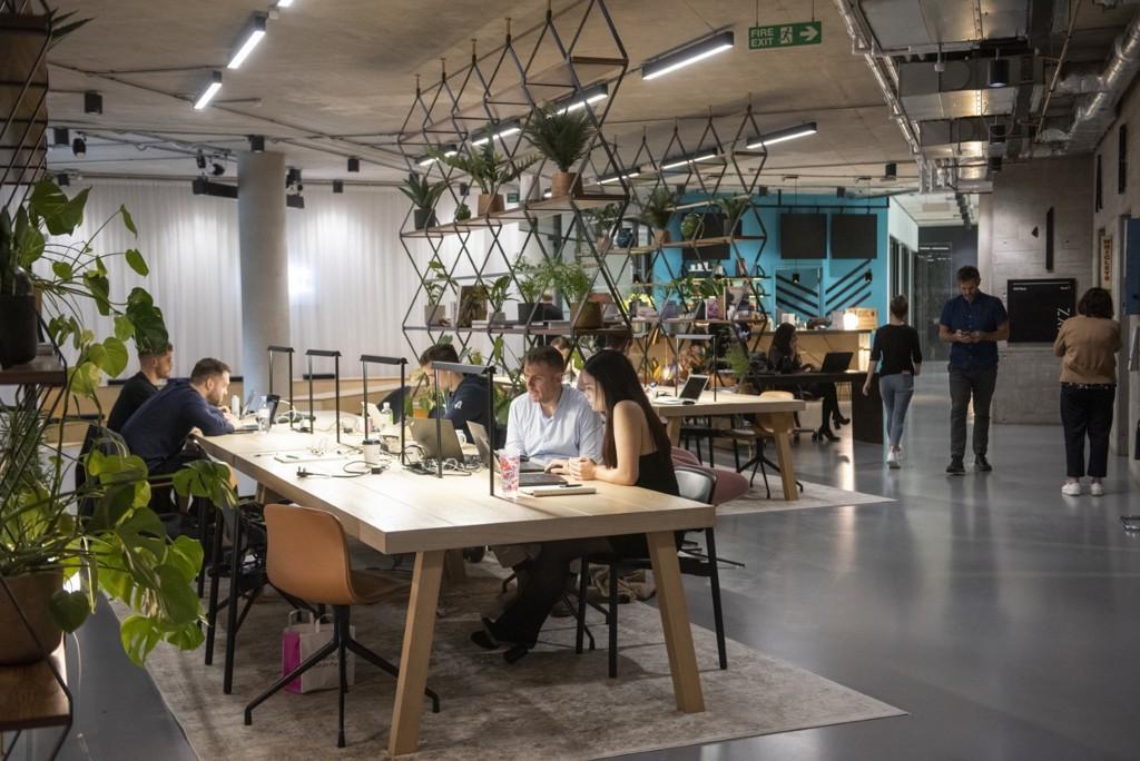 Coworking Space to Rent - The XYZ Building, 2 Hardman Blvd, Manchester ...