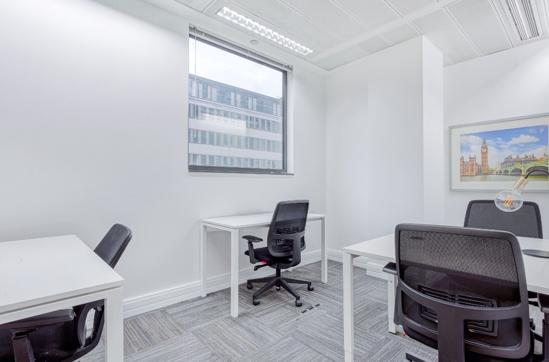Coworking Space to Rent - Lansdowne Building, 2 Lansdowne Rd, Croydon ...