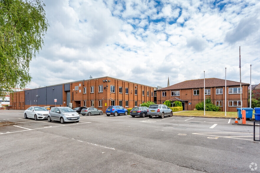 Kingsholm Business Park, Gloucester, GL1 3AX - Gloucester Offices ...
