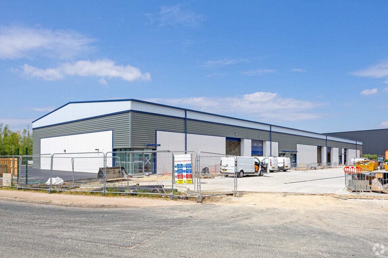 Thomas Maddison Ln, Wakefield, WF4 3GN - Industrial to Rent - 21,452 sq ...