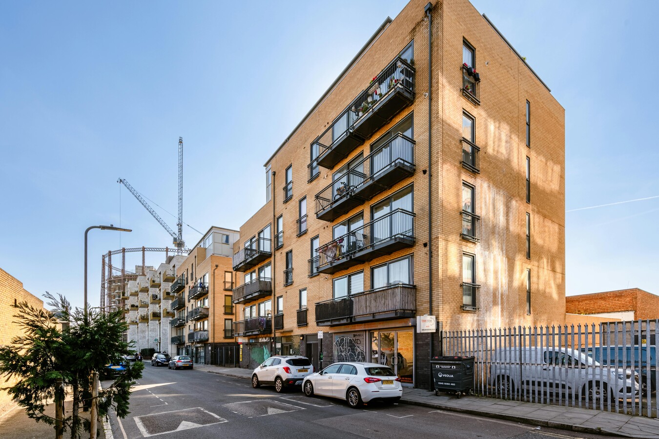Crystal Court, Sheep Ln, London, E8 4QS | LoopNet