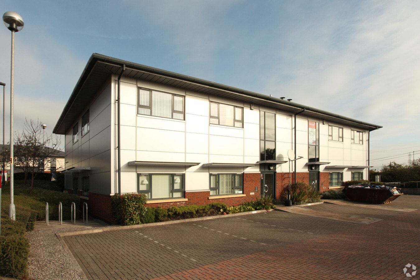 Old Gloucester Rd, Bristol, BS16 1GW - GBR