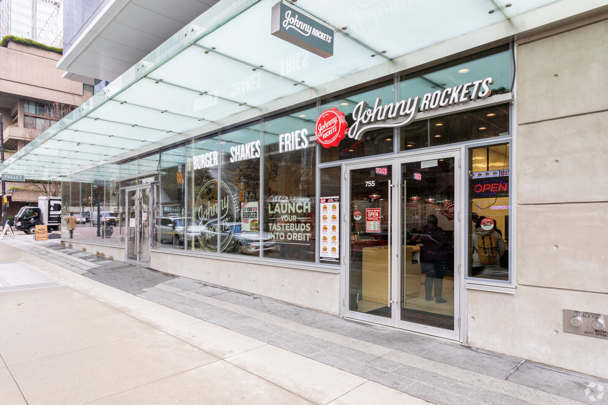 980 Howe St, Vancouver V6Z 1N9 - 980 Howe | LoopNet.co.uk