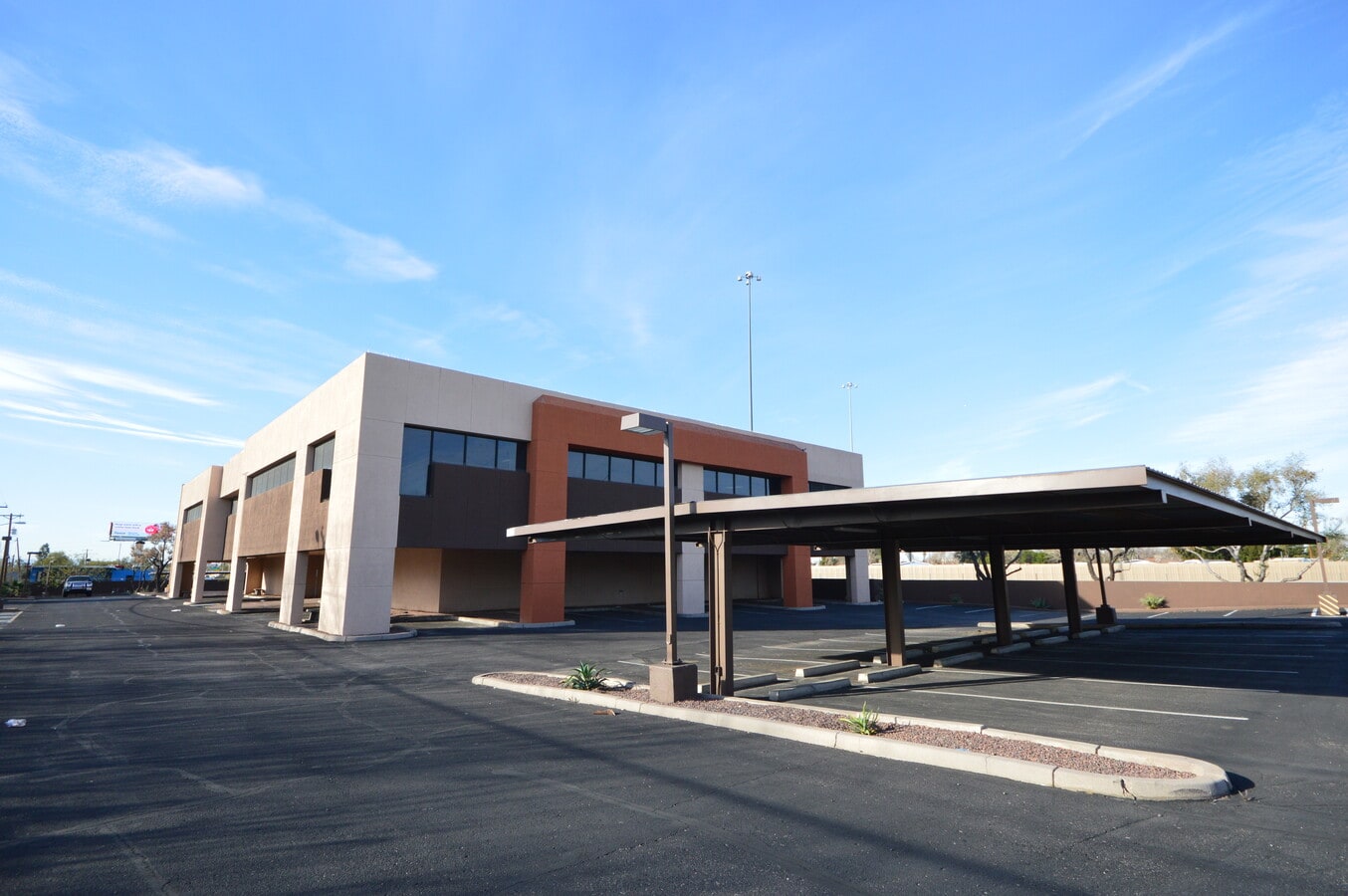 7103 N Black Canyon Hwy, Phoenix 85021 | LoopNet UK