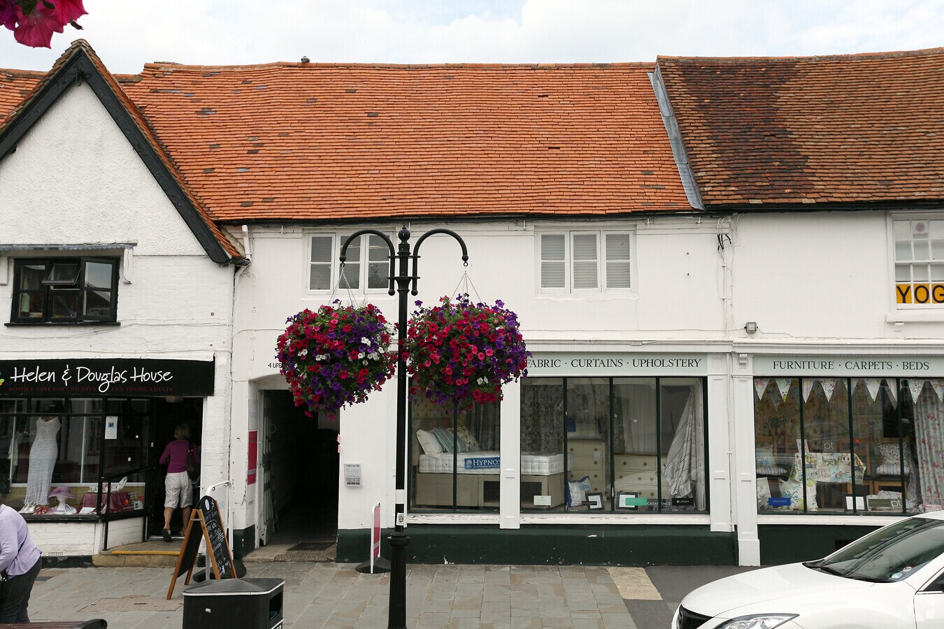 4 Upper High St, Thame, OX9 3ES | LoopNet
