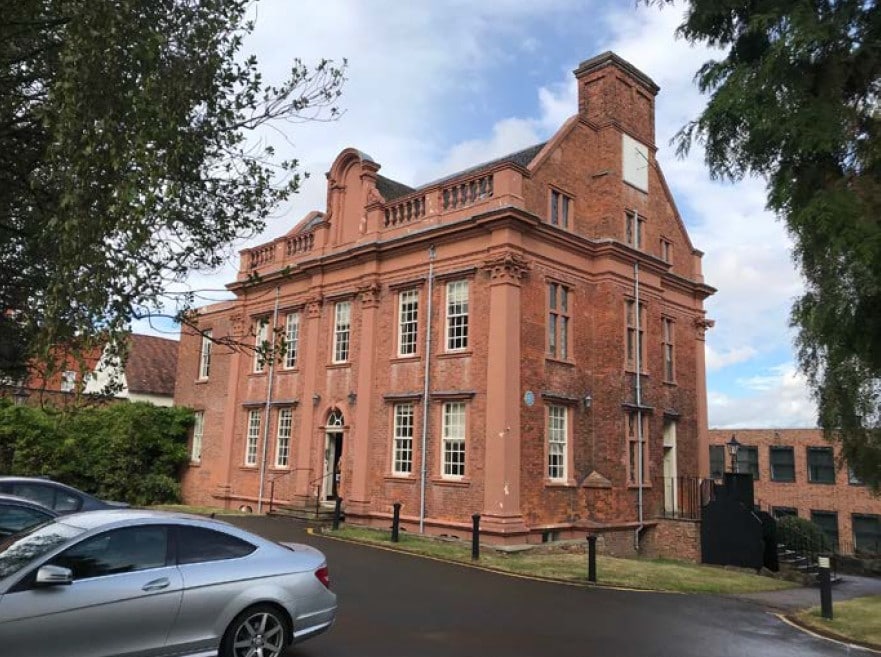 24 Lichfield Rd, Sutton Coldfield B74 2NJ - Moat House | LoopNet UK