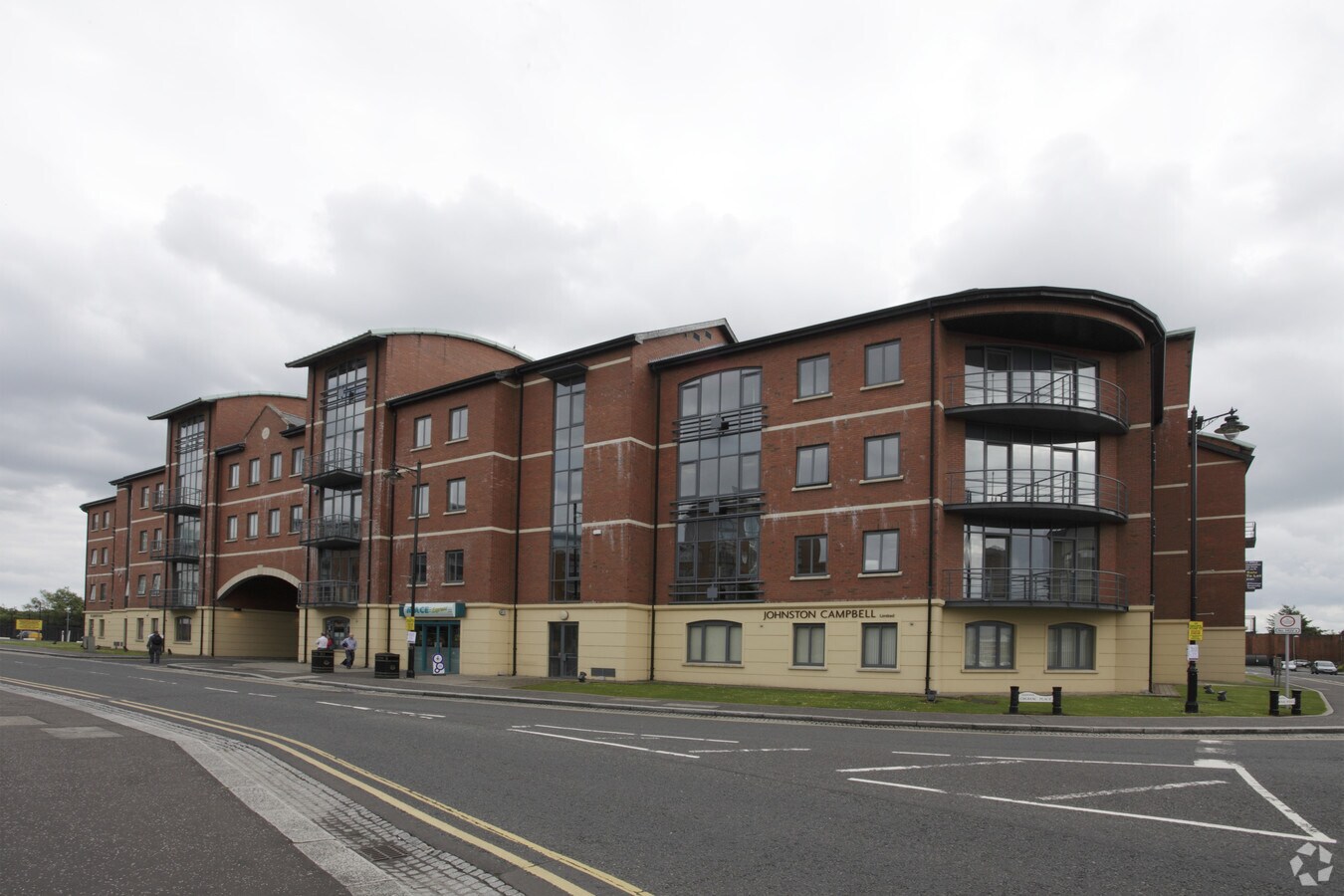 4 Cromac Pl, Belfast, BT7 2JB - GBR