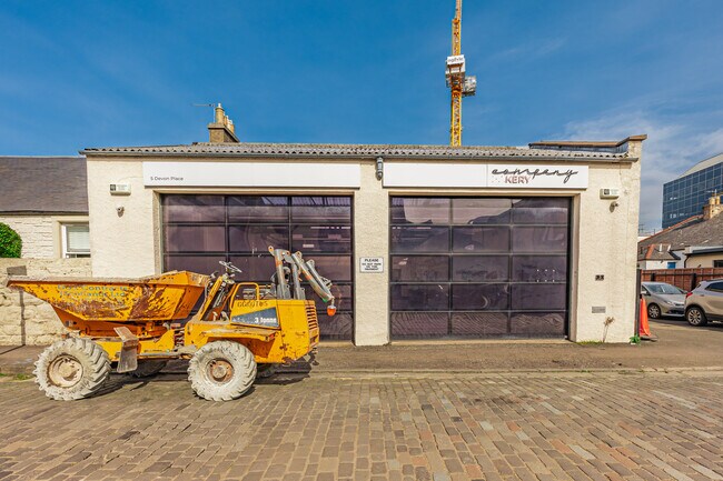 Shops & Retail Units to Rent in Edinburgh