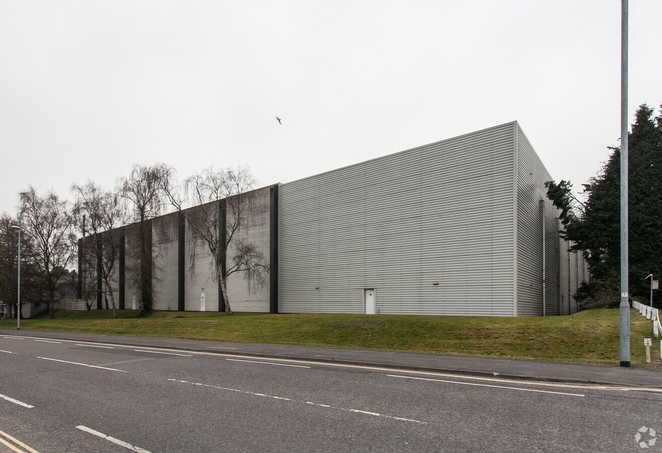 Falcon Rd, Exeter EX2 7LF | LoopNet UK