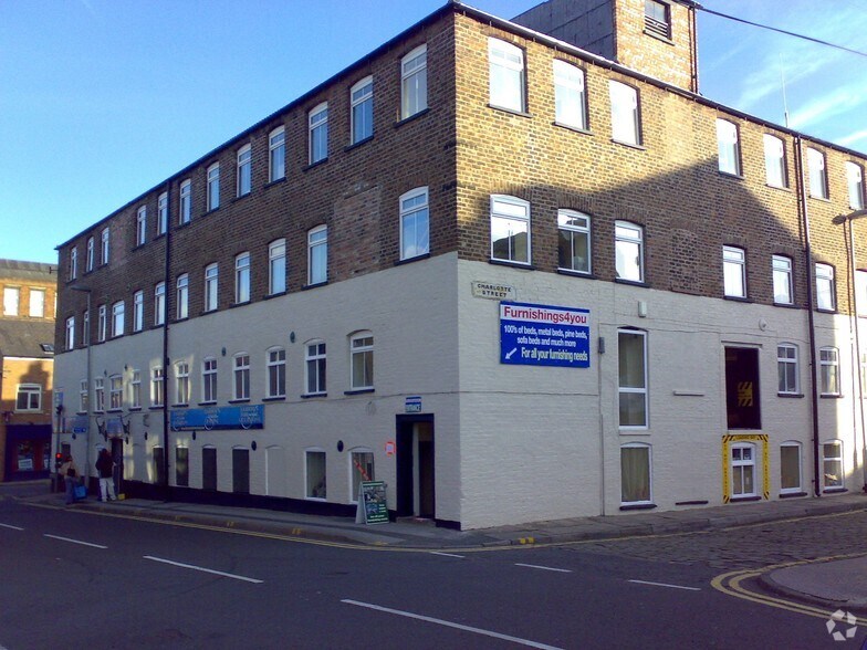 Pickford St, Macclesfield, SK11 6JD - GBR