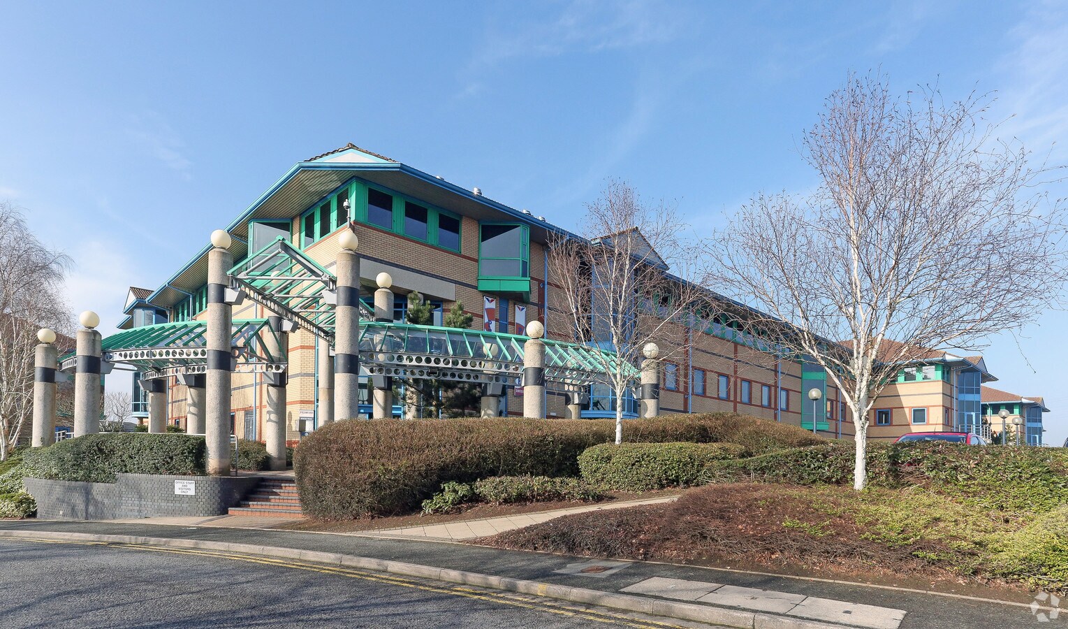 Waterfront E, Brierley Hill DY5 1XA | LoopNet UK