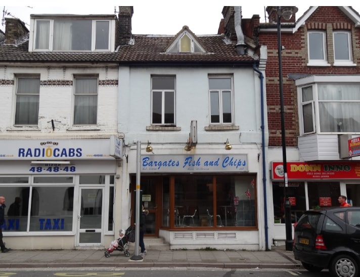 113 Bargates, Christchurch, BH23 1QH - GBR