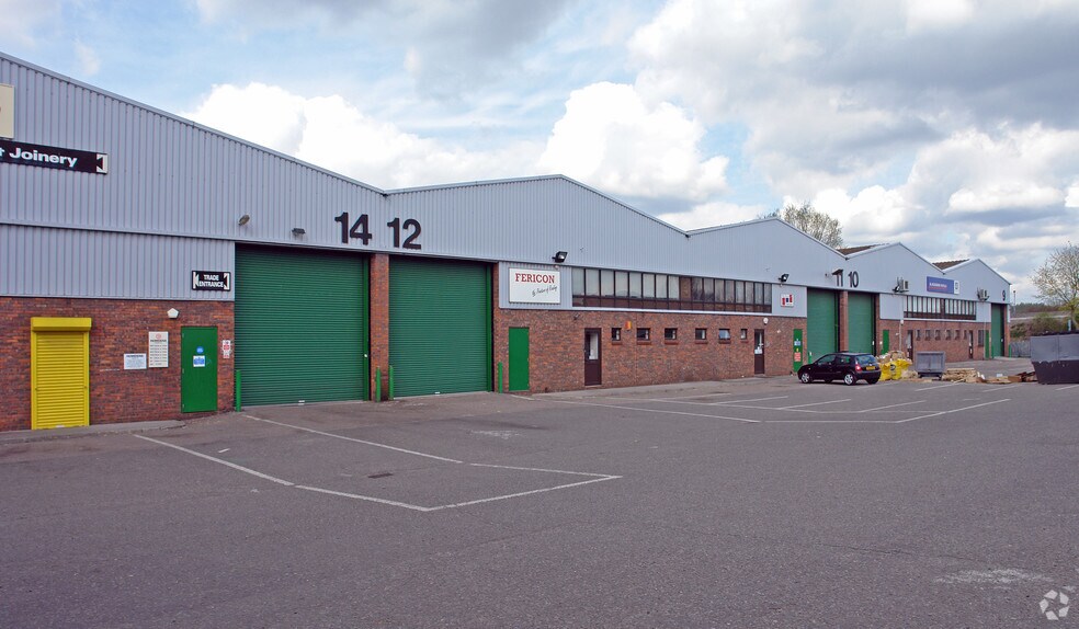 Stadium Way, Reading, RG30 6BX | LoopNet UK